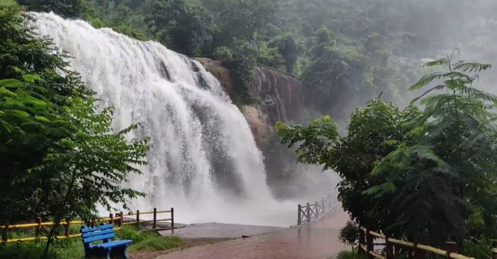 Gandahati Waterfall: Where Nature Cascades in Serenity – Odisha Heritage